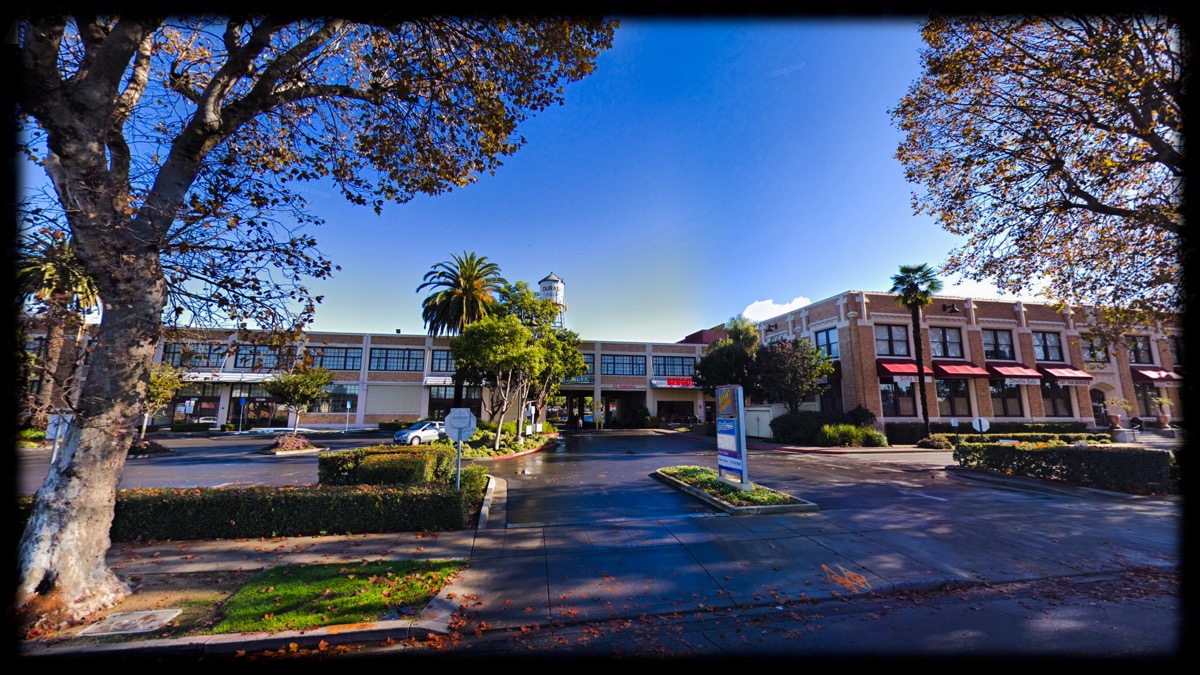 Durant Square Bingo Hall